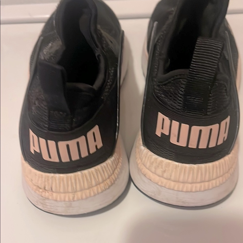Puma | Shoes | Puma Black And Pink Sneakers | Poshmark